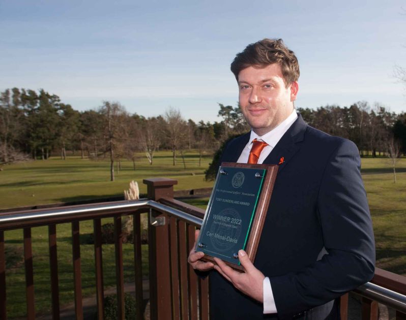 Ceri Menai-Davis recognised with Toby Sunderland Award after cancer loss led to charity launch ...